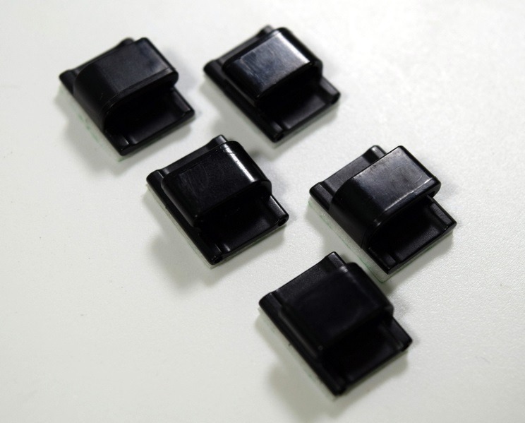 Plastic clip for cable (5)